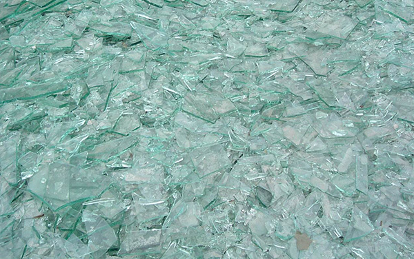 Waste glass crushing